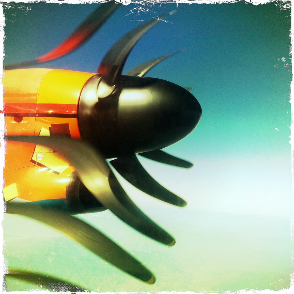 Bending Blades (Rolling Shutter) – scot hacker's foobar blog